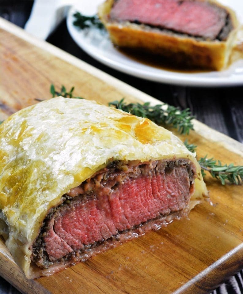 Individual Beef Wellington with Red Wine Sauce