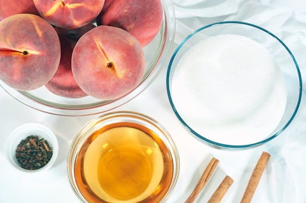 Quick and Easy Pickled Peaches