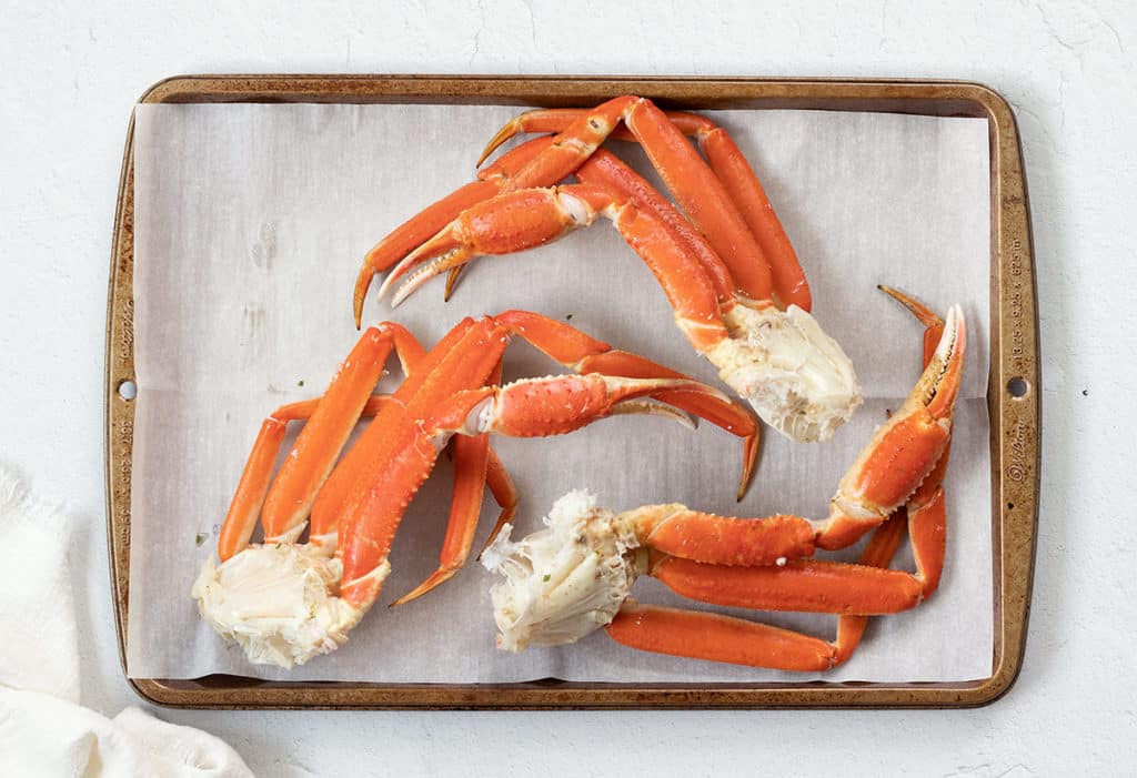 Baked Crab Legs (With Garlic Butter or Cajun Butter)