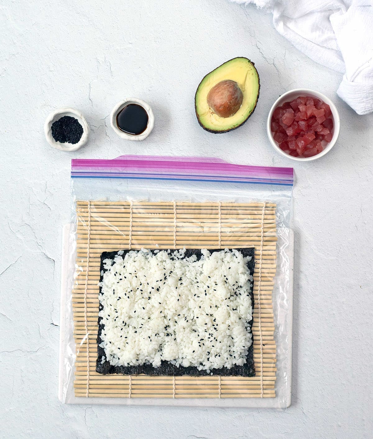 Tuna Roll (With Step By Step Photos) - Foodie and Wine