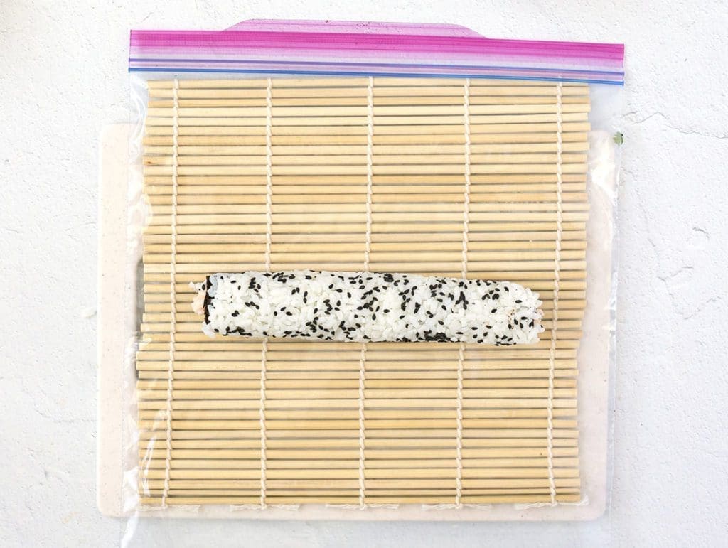 Spicy Krab Roll (Kani Rolls) - Foodie and Wine