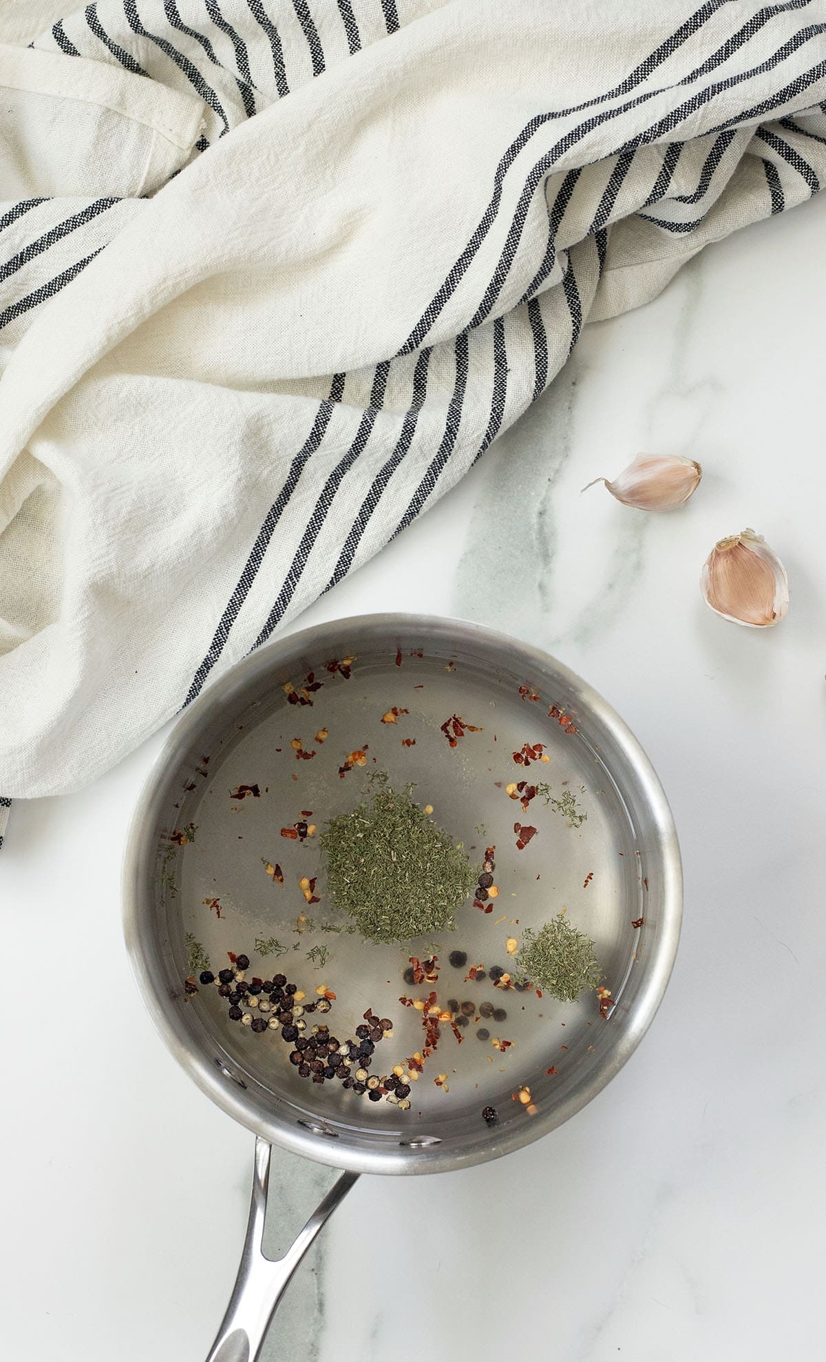 Pickled Green Tomatoes In 10 Minutes