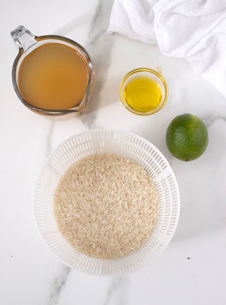 Arroz Verde (Mexican Green Rice) - Foodie and Wine